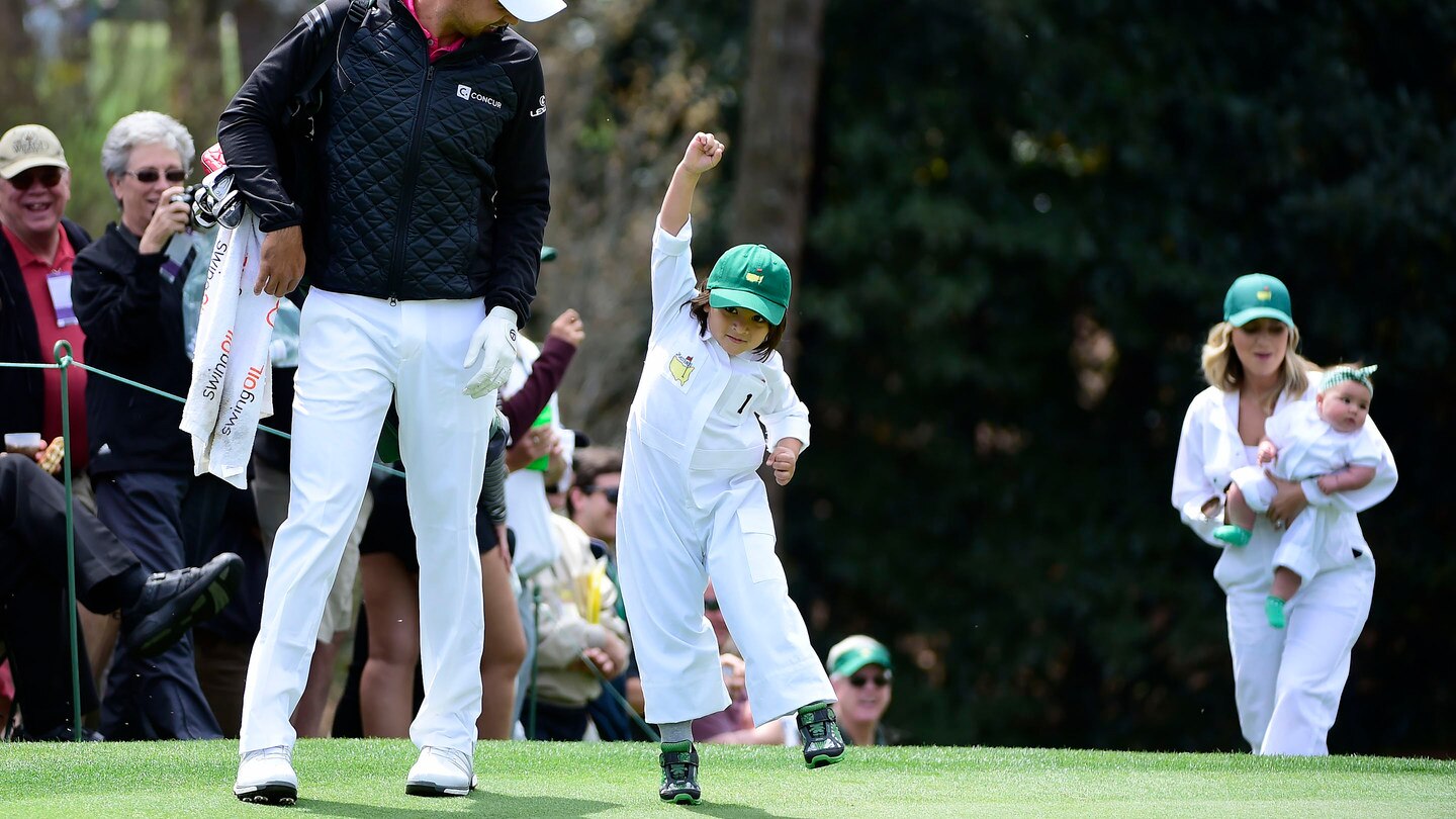 Par 3 Contest: A Family Affair