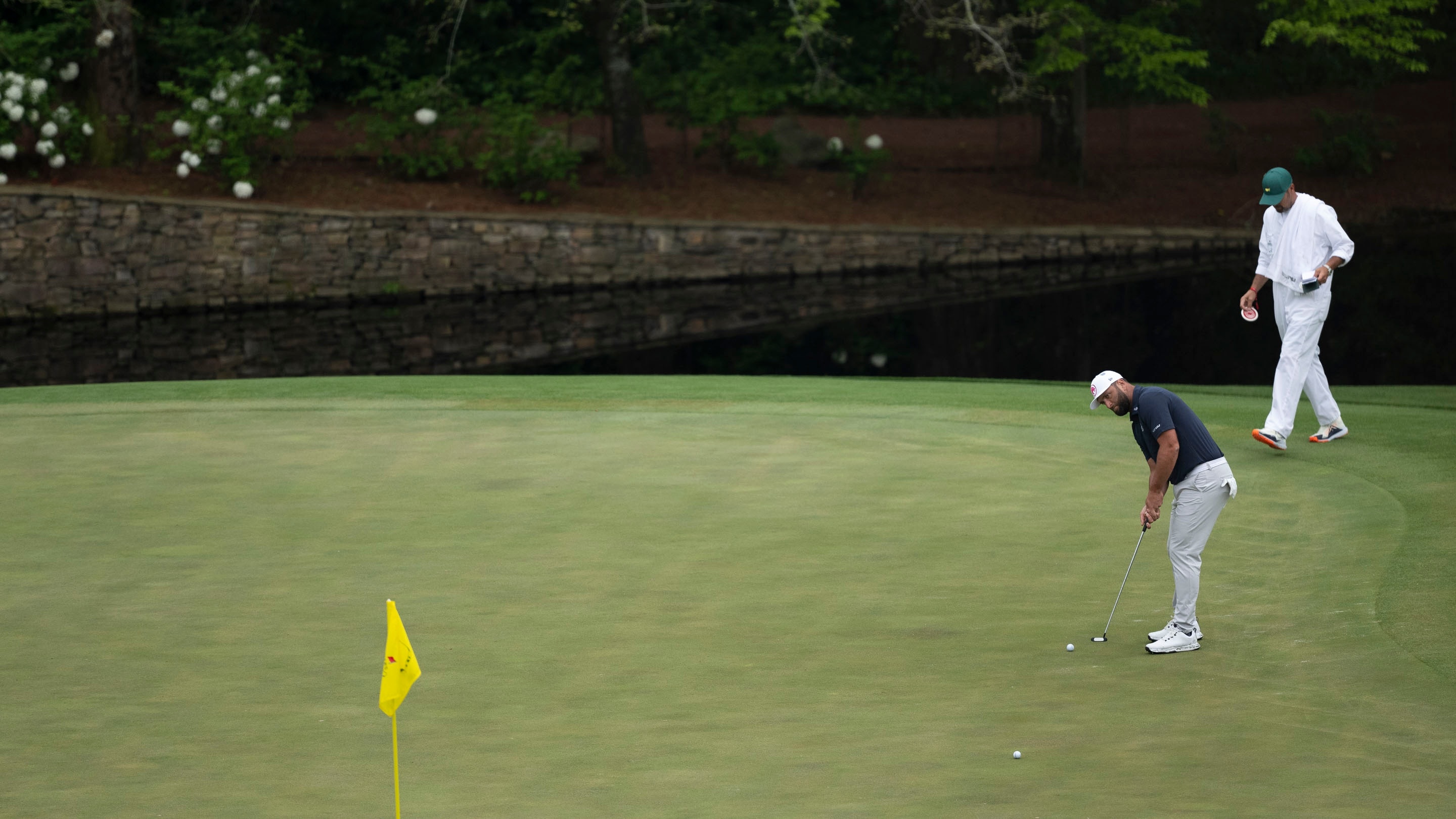 The Masters: Hole #11 White Dogwood