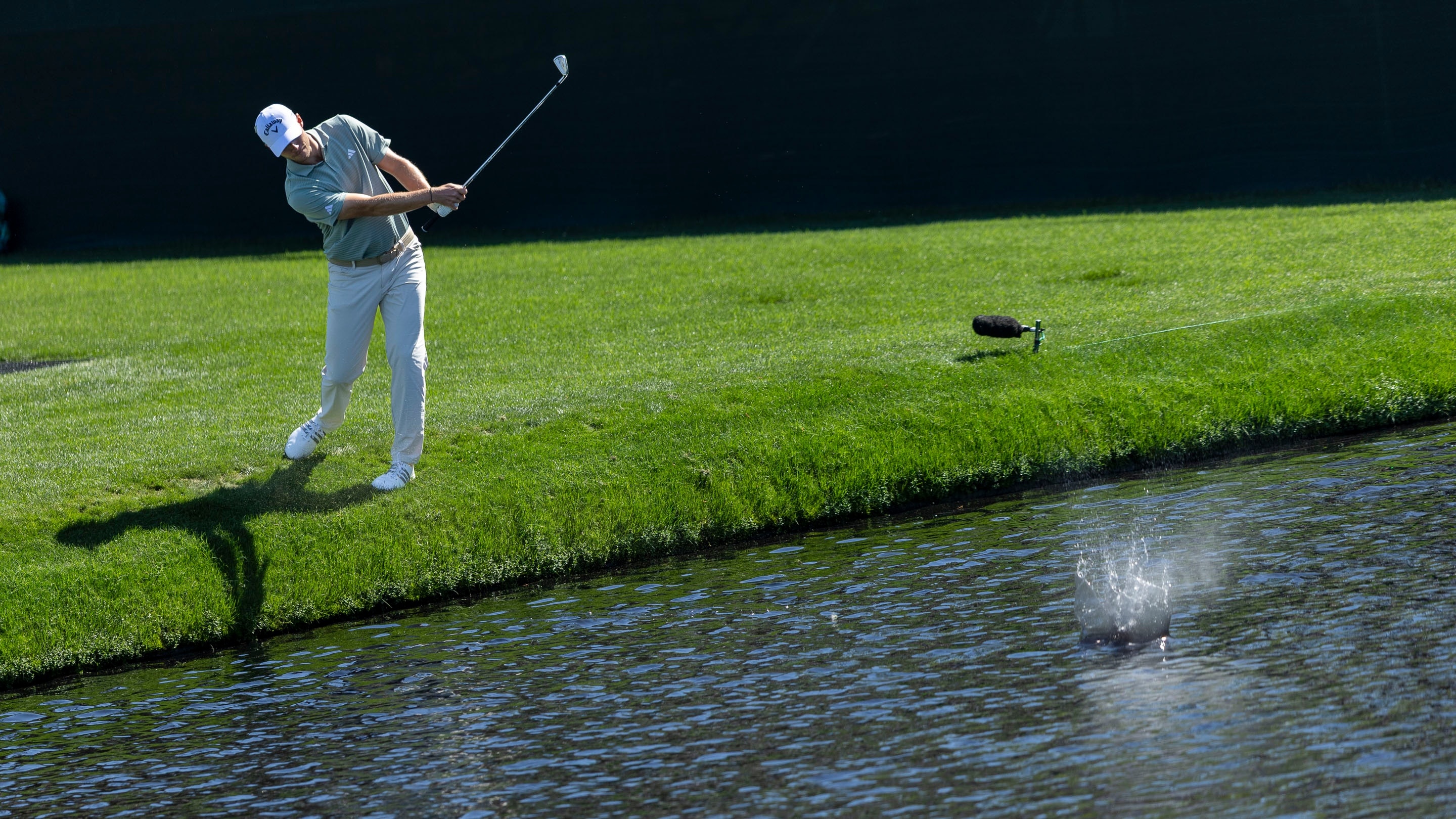 The Masters: Hole #16 Redbud